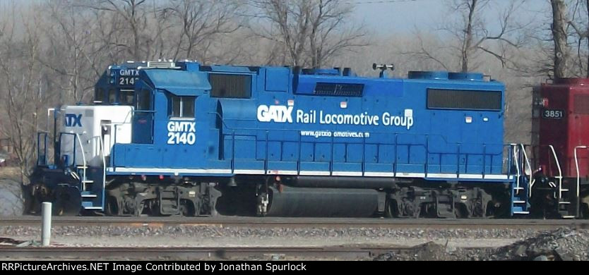 GMTX 2140, conductor's side view